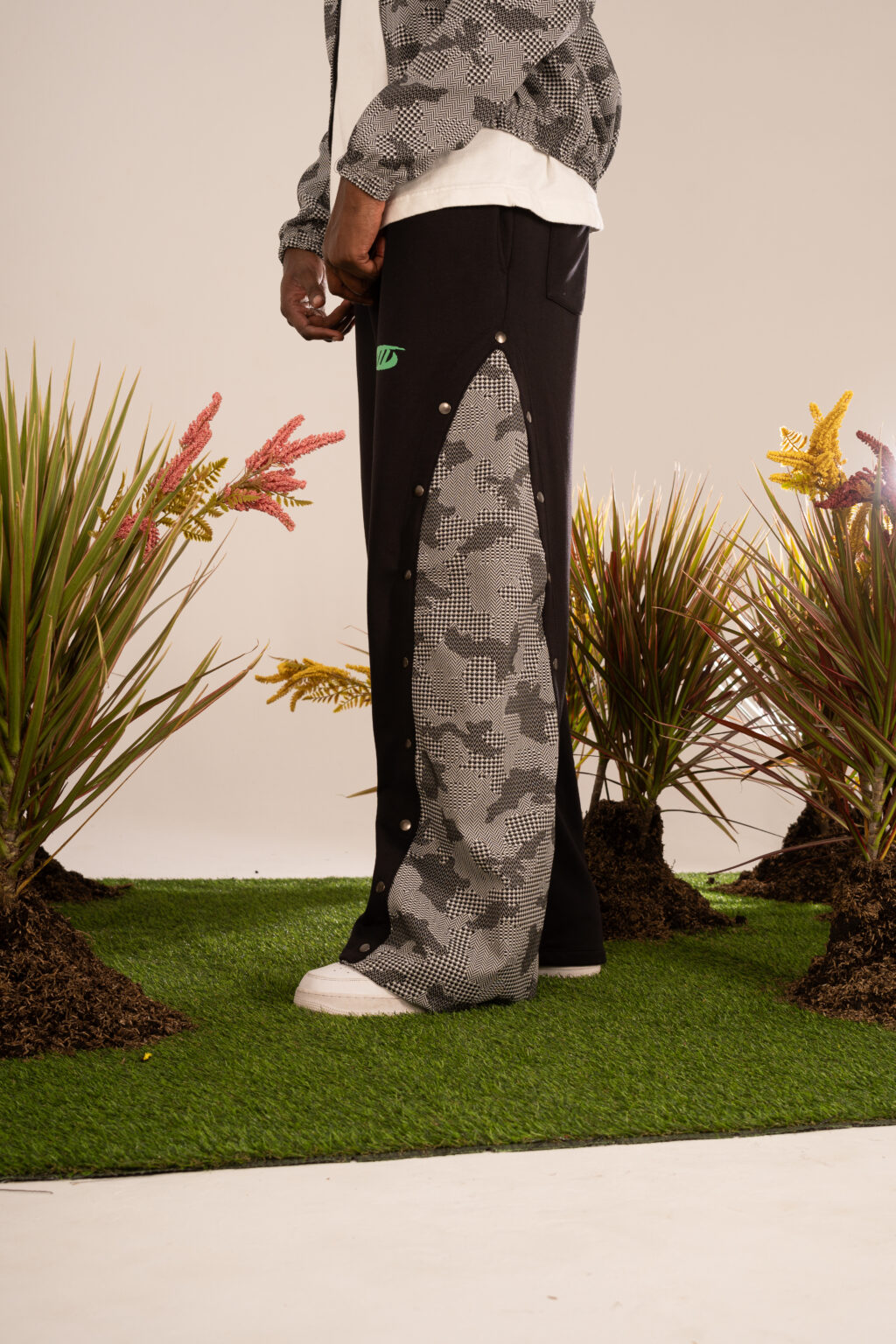 PIXEL CAMO PANT – Mede